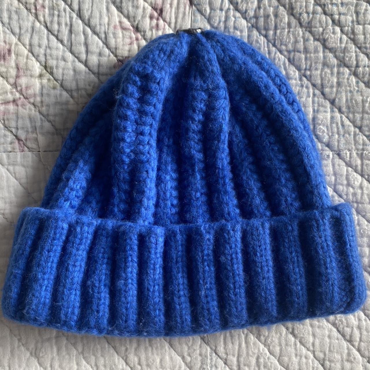 Anthropologie knitted bright blue hat A cheering... - Depop