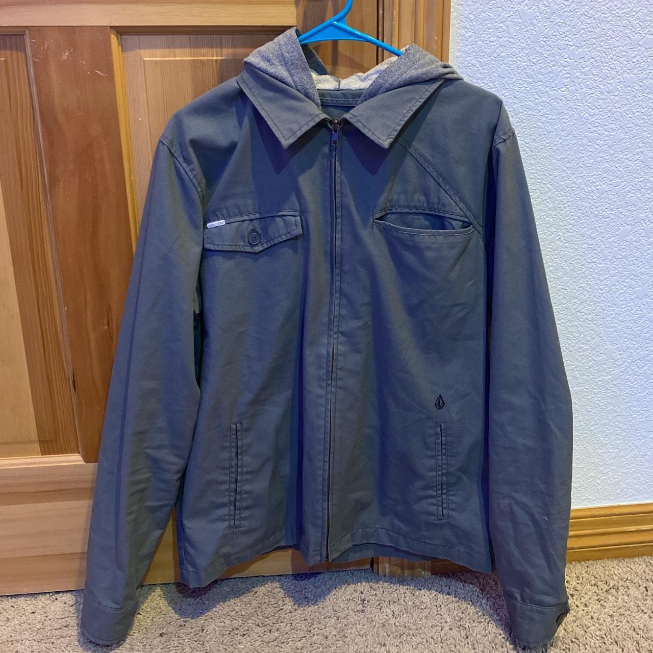 Volcom zip up hoodie American Men’s L #volcom... - Depop