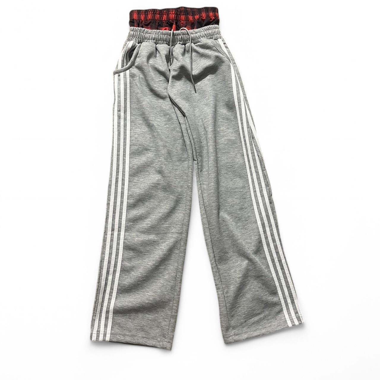 Grey baggy sweatpants with boxer and adjustable... | Depop