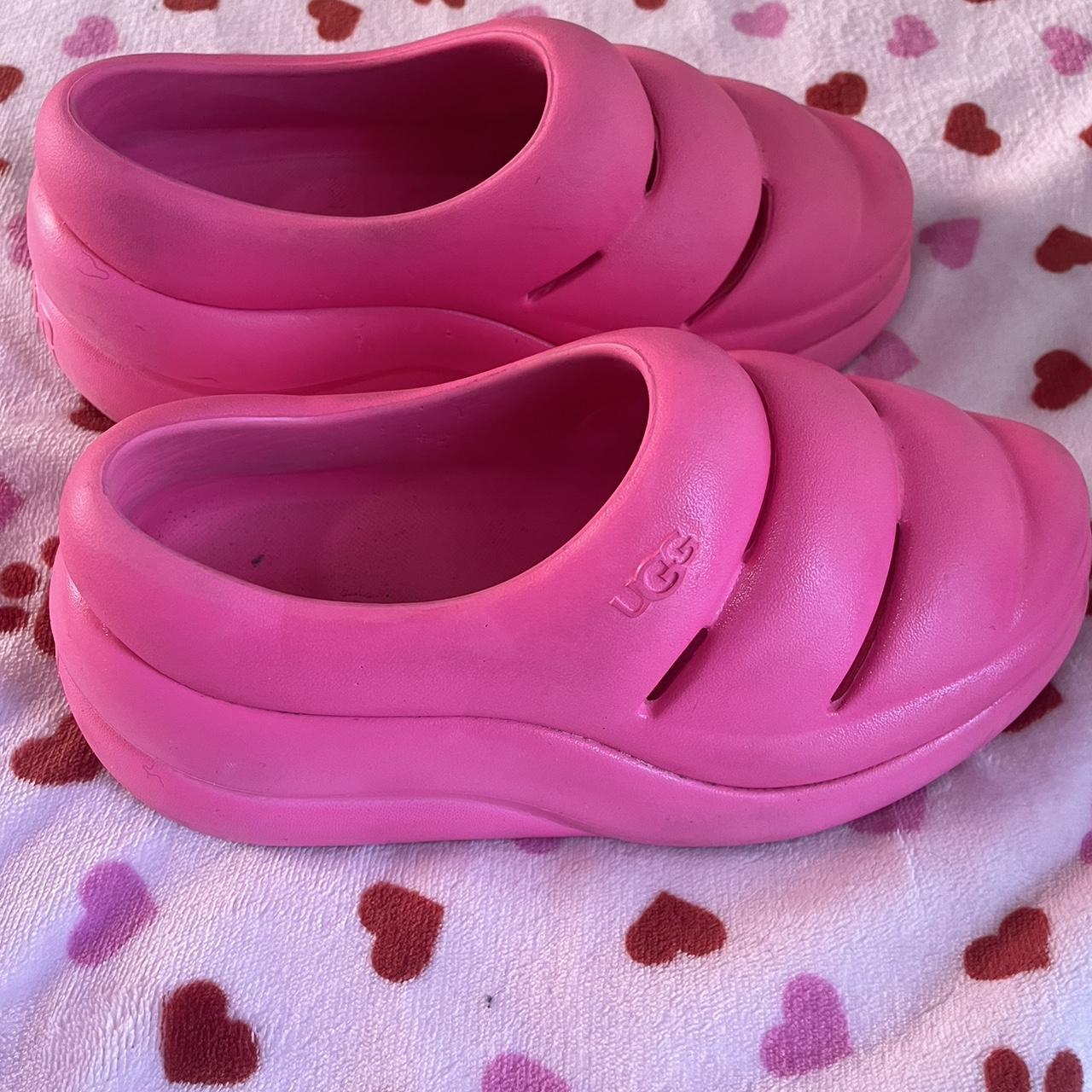 Neon Pink platform Ugg’s. Super comfortable. Pretty... - Depop