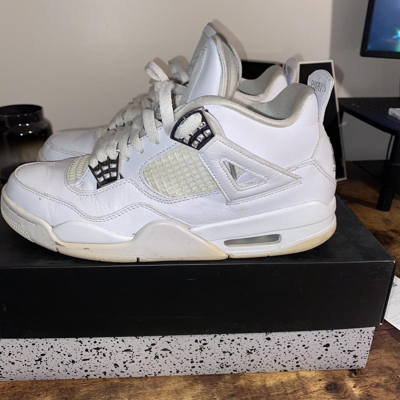 PURE MONEY 4s PRICE IS FIRM ***FREE SHIPPING*** - Depop