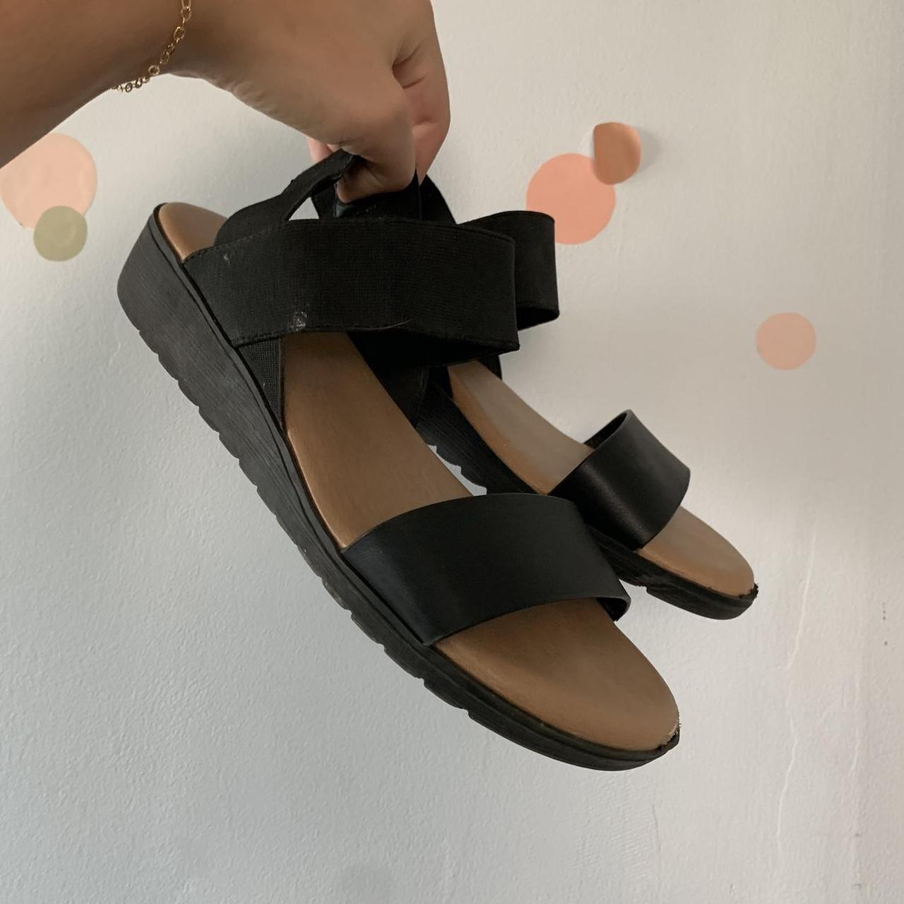 black sandals • size 7 casual sandals with a... - Depop