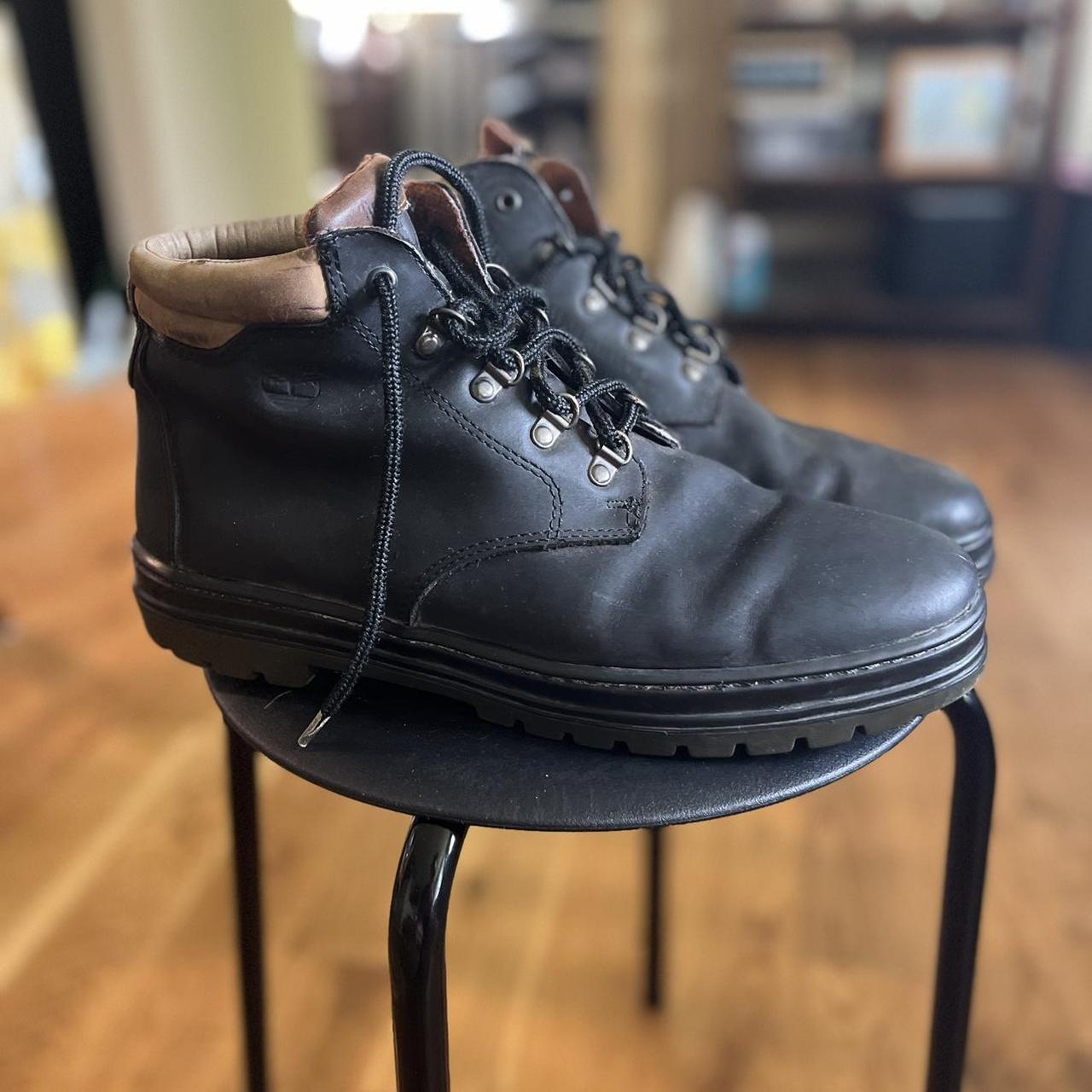 Vintage Old School Timberland Boots in Black Mens... - Depop
