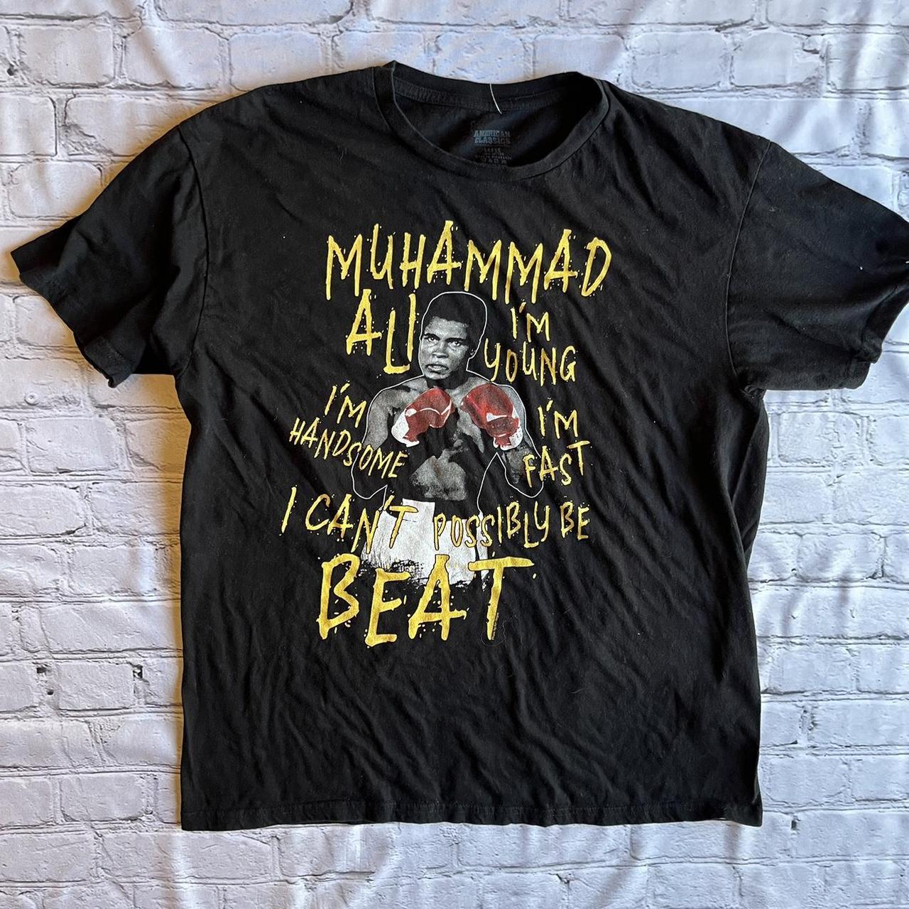 Muhammad Ali American Classics Large Tshirt - Depop
