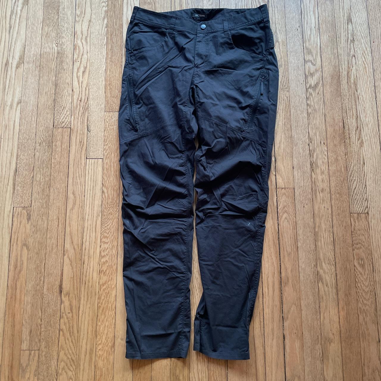 Arcteryx Pants Men’s 34x32 Black Cool straight fit... - Depop