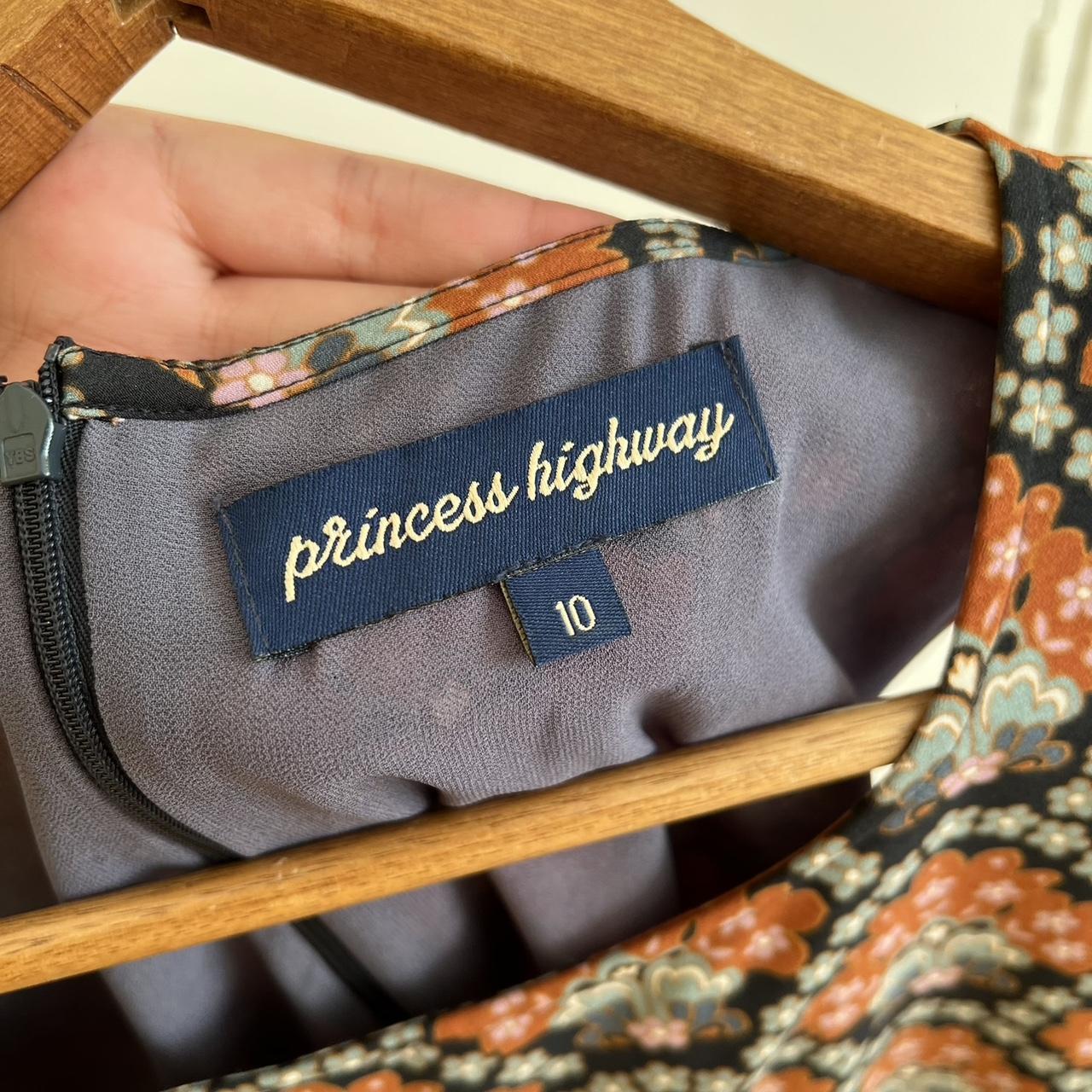 Princess Highway retro style mini shift dress, a... - Depop