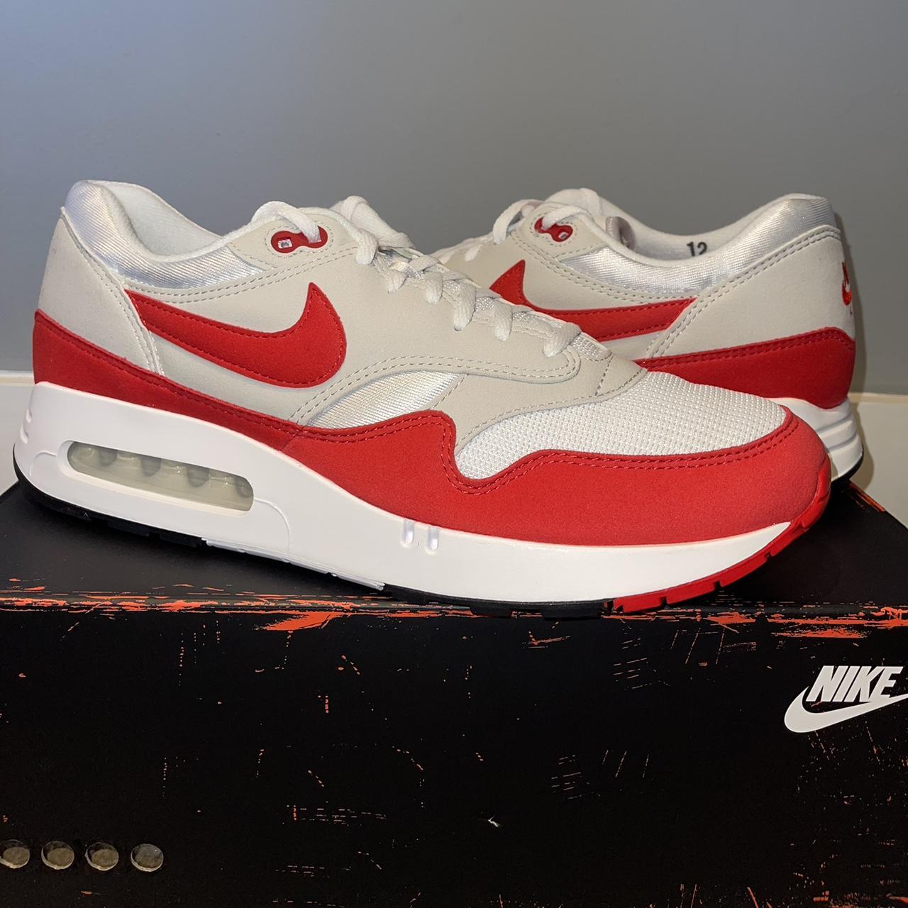 Nike Men's White and Red Trainers | Depop