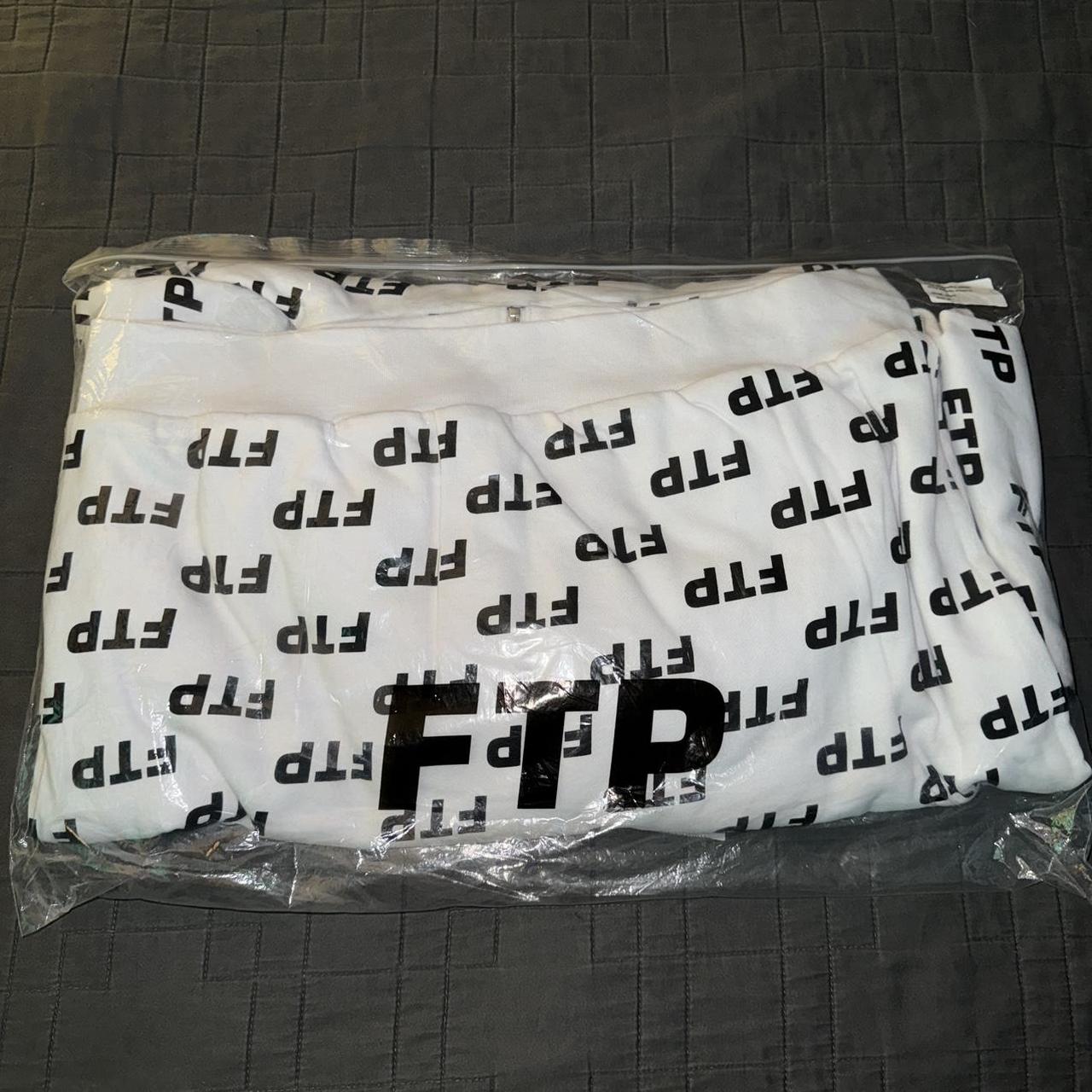 FTP WHITE ALL OVER REVERSIBLE HOODIE ZIP-UP... - Depop