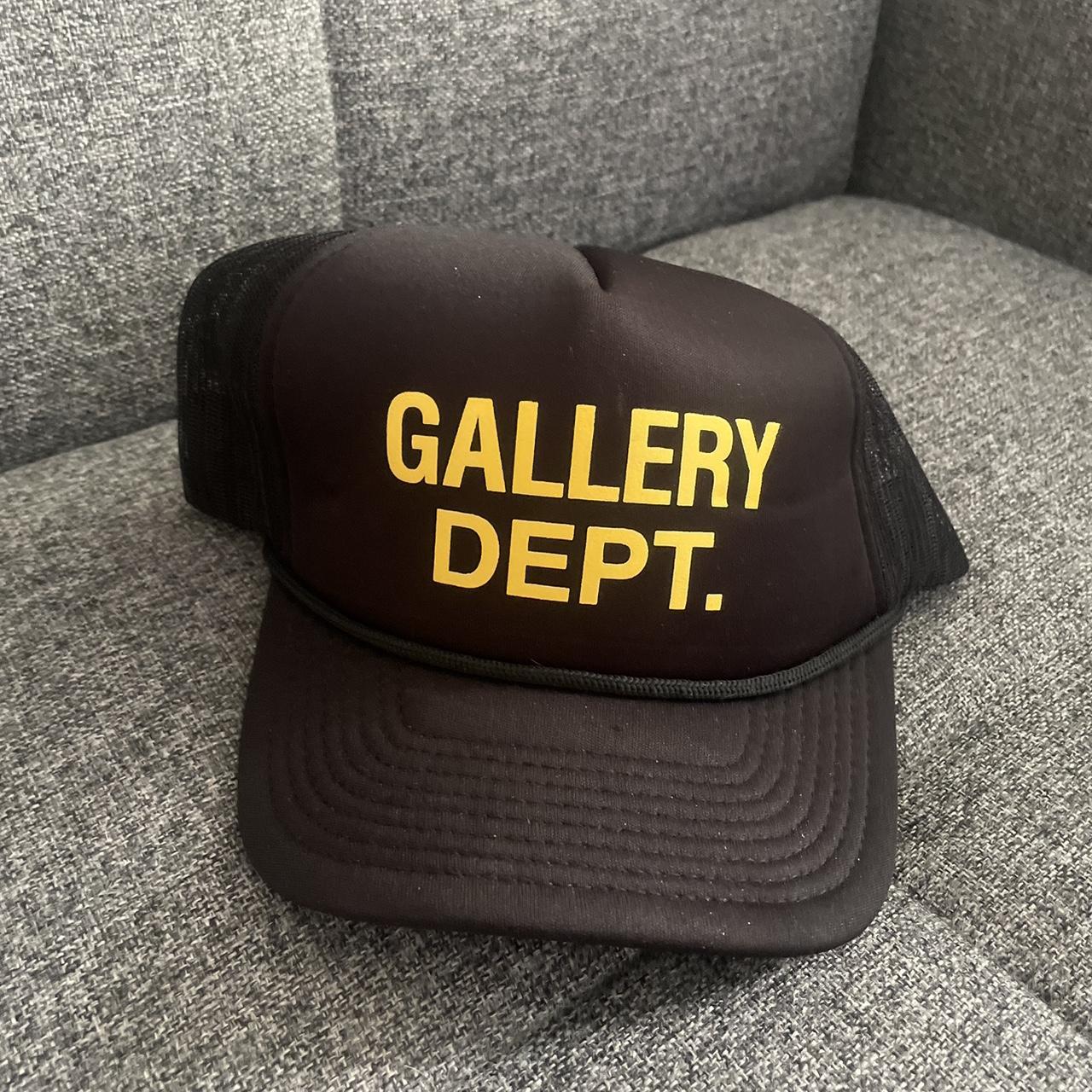 Gallery Dept. Men's Black and Yellow Hat | Depop