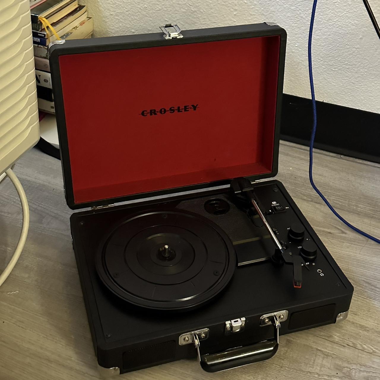 Crossley record player with red interior♥️Comes with... - Depop