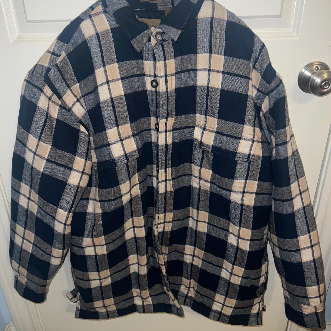 insulated flannel jacket size large. very warm! - Depop
