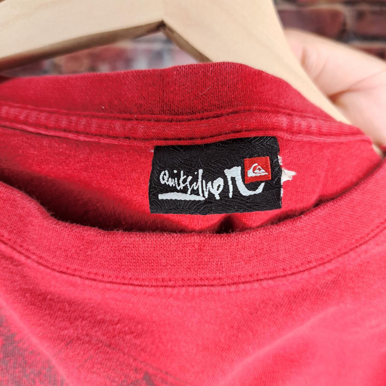 Quiksilver Men's Red T-shirt | Depop