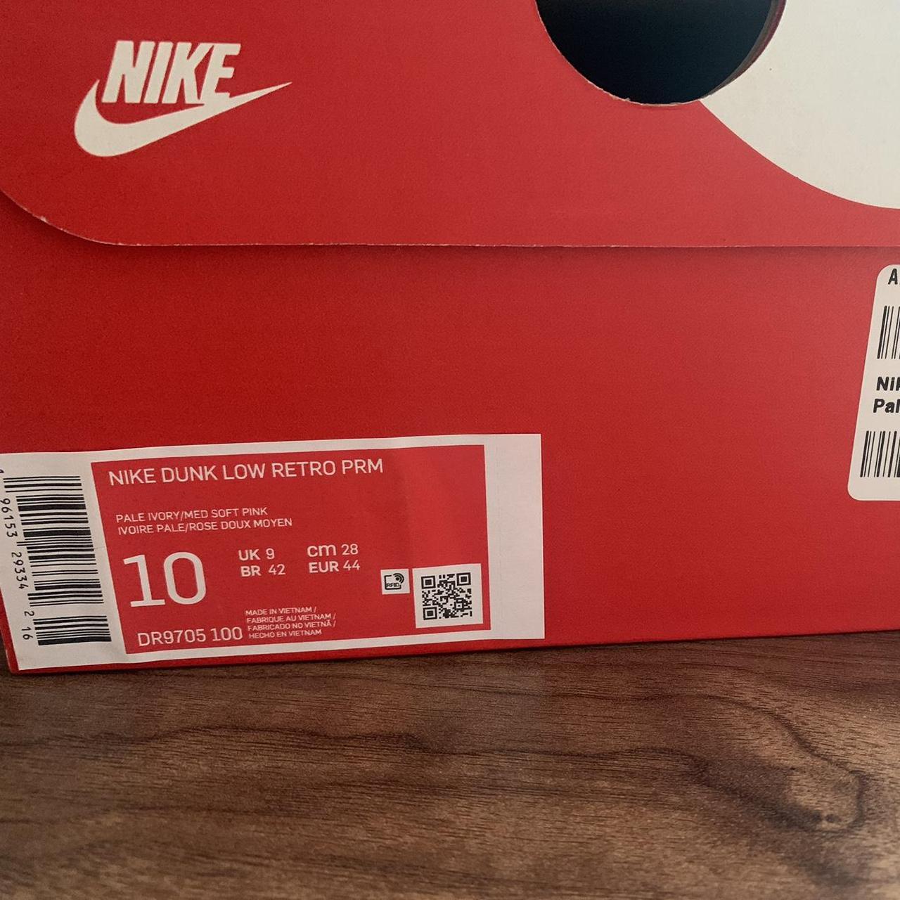 Limited Edition , Valentine’s Day Nike Dunks. Won in... - Depop