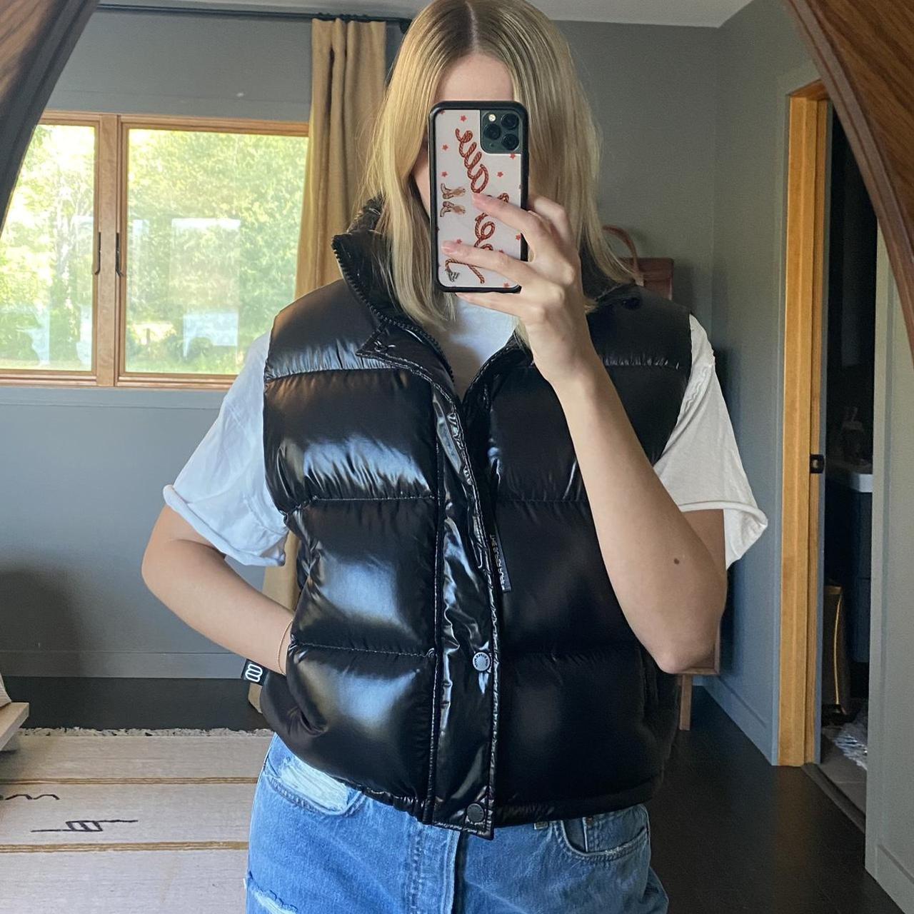 ARITZIA Super Puff Shorty vest in Hi-Gloss Black.... - Depop