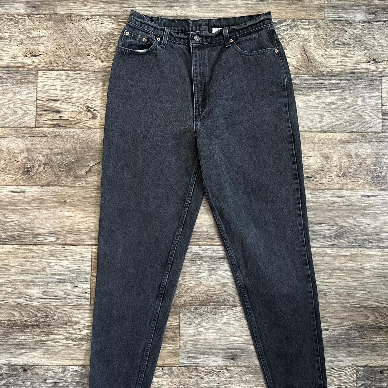 90s Levis 522 tapered fit tapped leg. Good... - Depop
