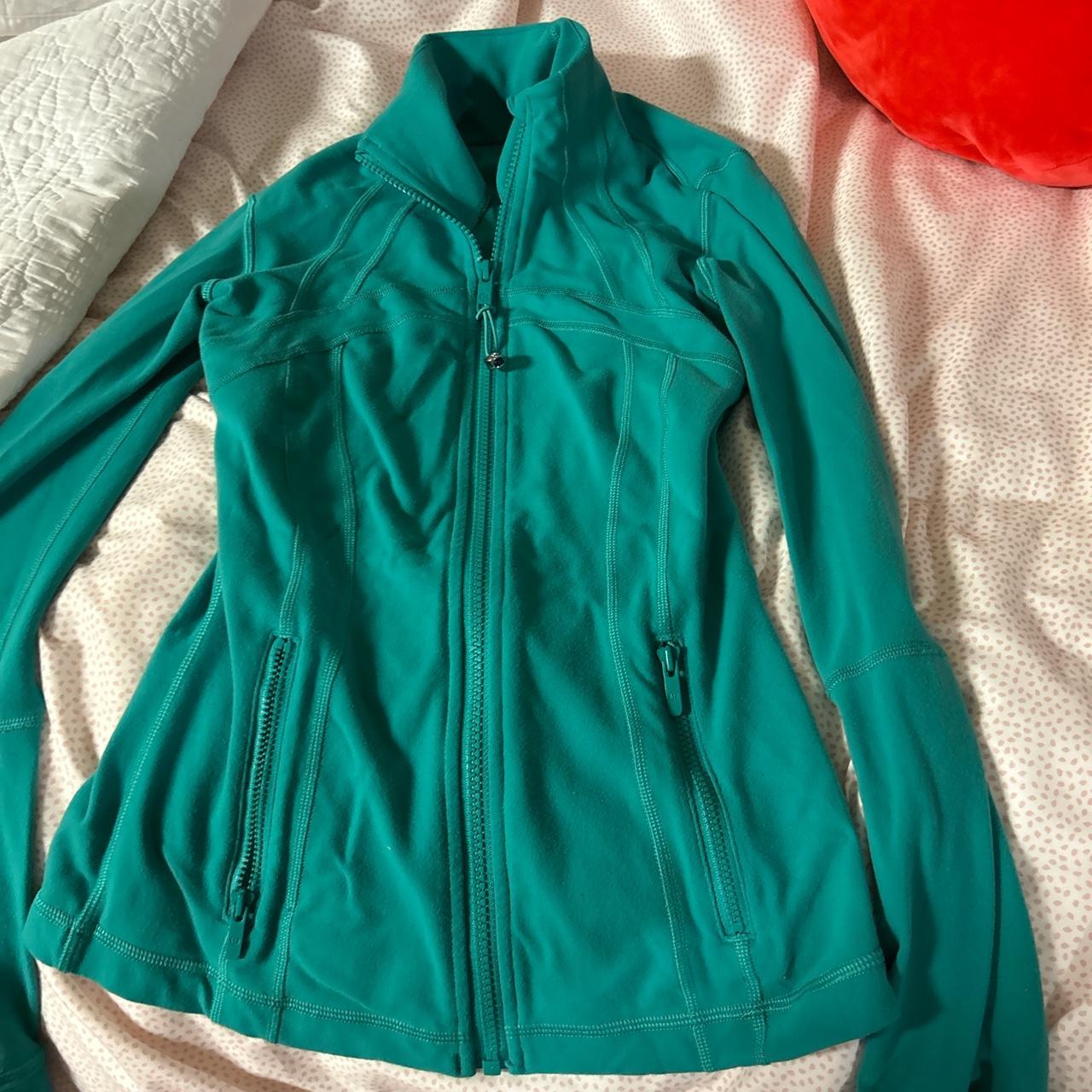 Lululemon Define Jacket Kelly Green Size 0 worn... - Depop