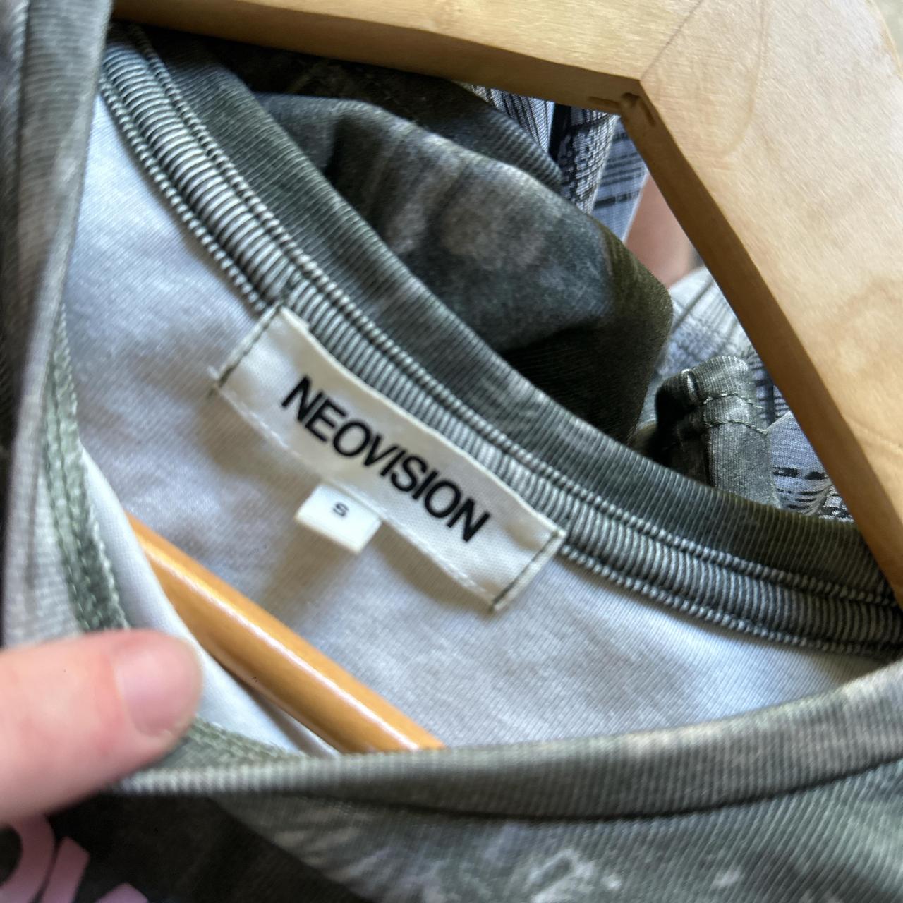 Neovision tee Size- S Super cute & great... - Depop