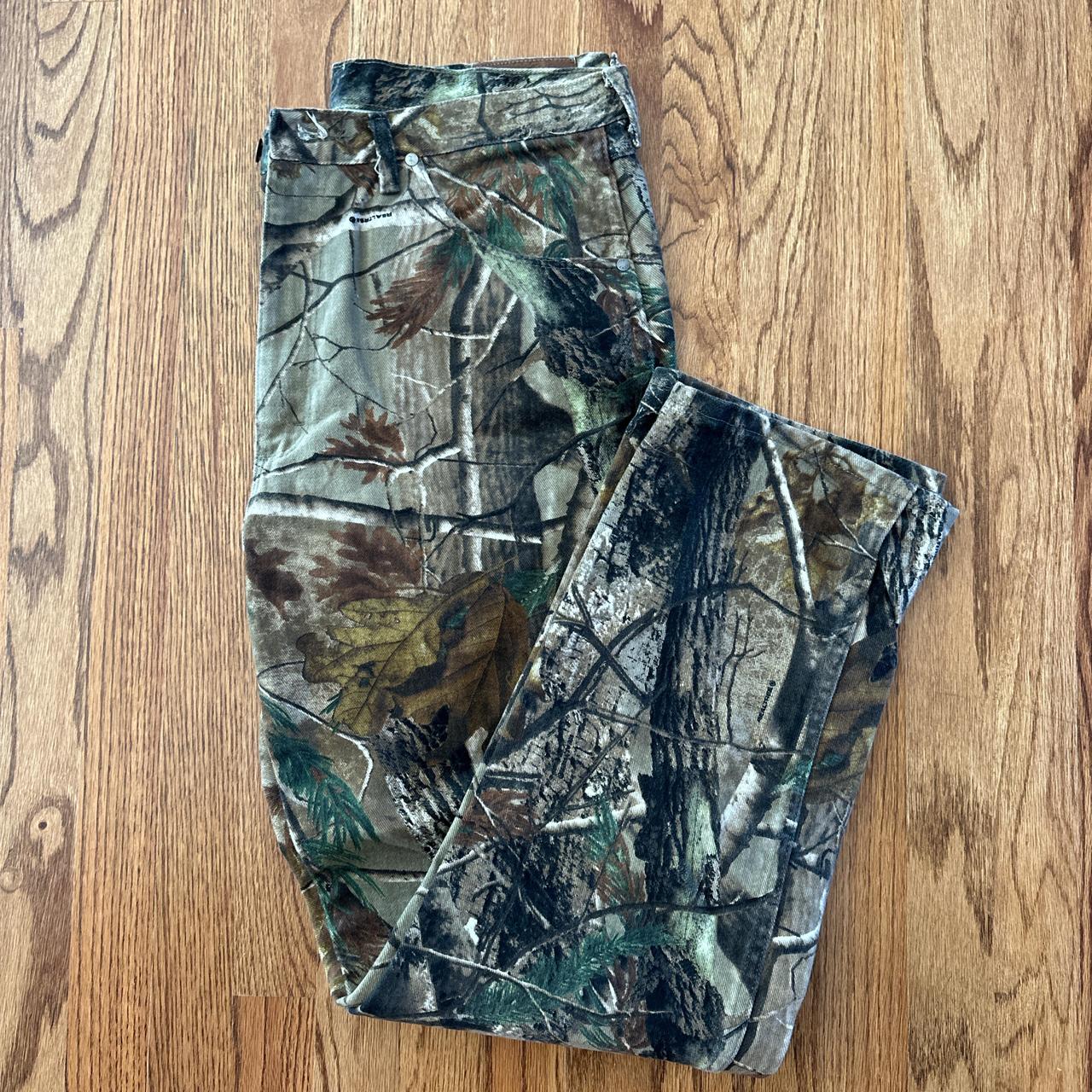 Realtree Camo Pants - Depop