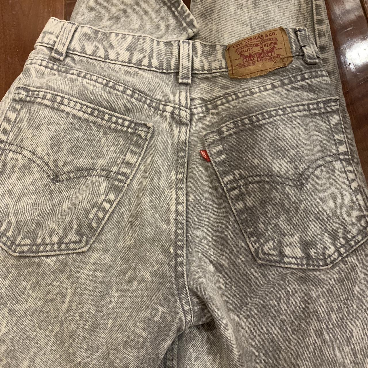 vintage 80s stonewash levi jeans size 23x25 jeans... - Depop