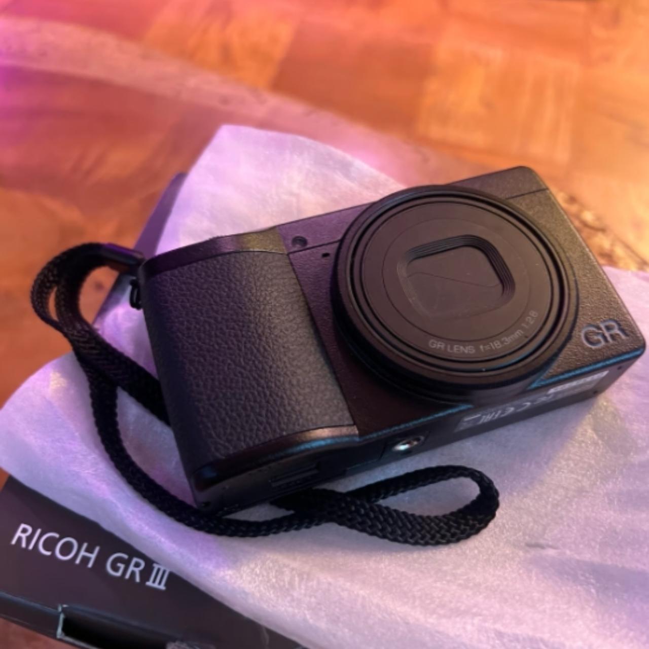 Ricoh GR 3 Digital Camera shutter had only 17... - Depop