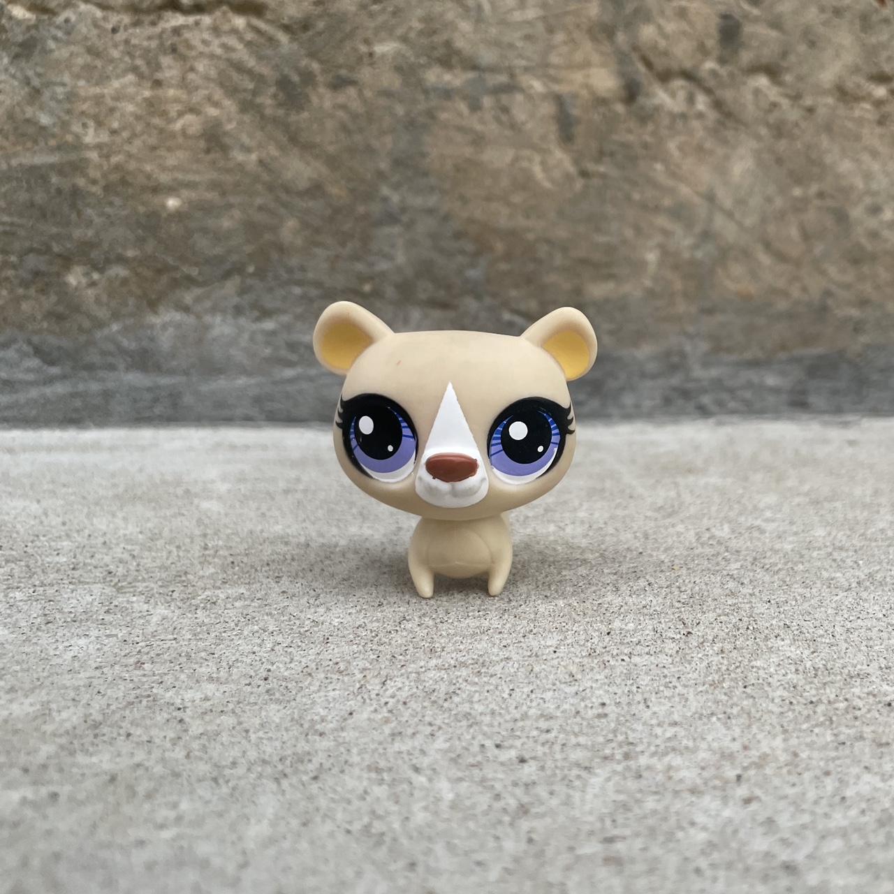 Littlest pet shop cream polar bear!! LPS #3294... - Depop