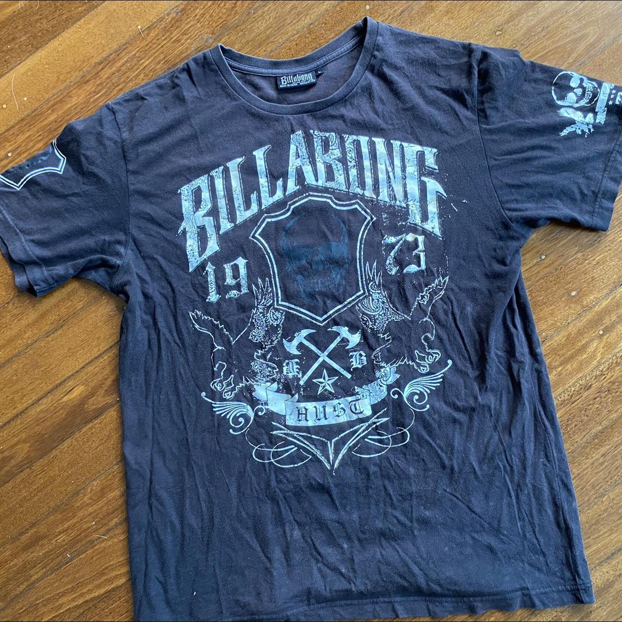 Billabong 2000 era dart smoker style - Depop