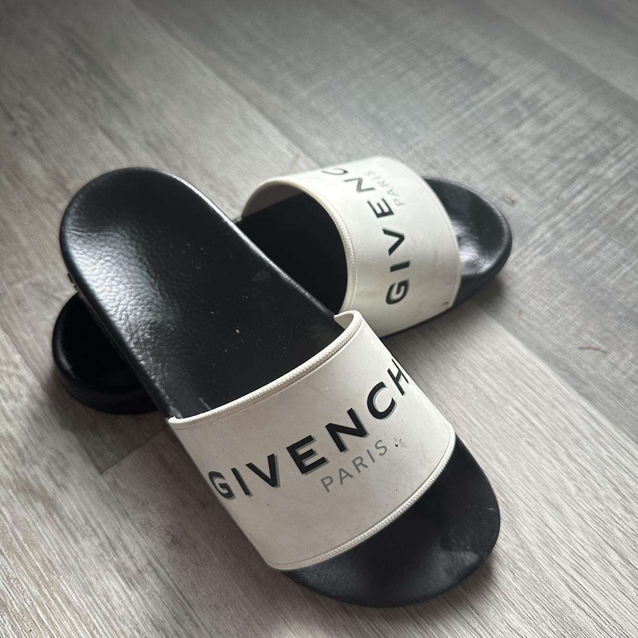 Kids Givenchy Pool Sliders Purchased from Flannels... - Depop