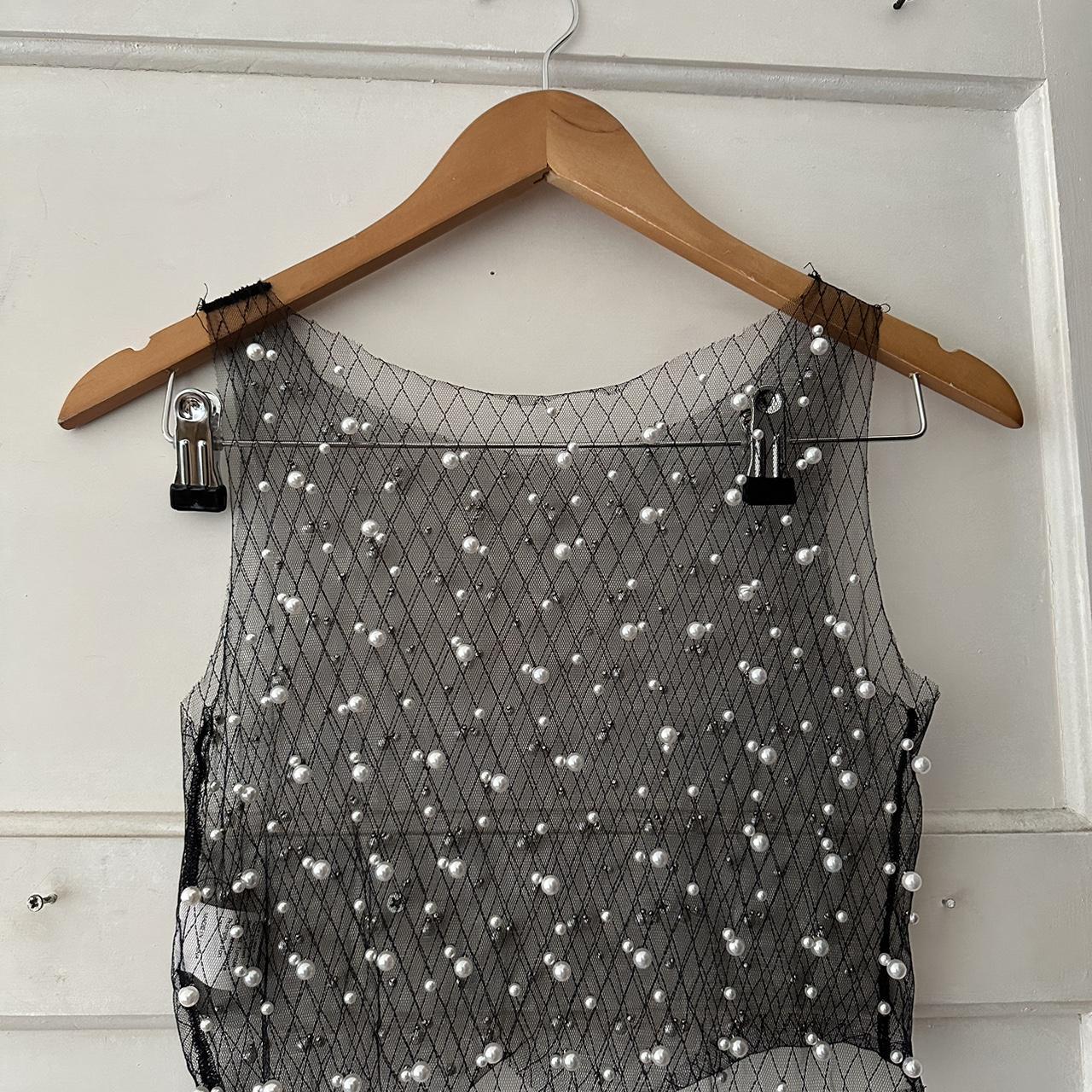 Mesh pearl crop top - Depop