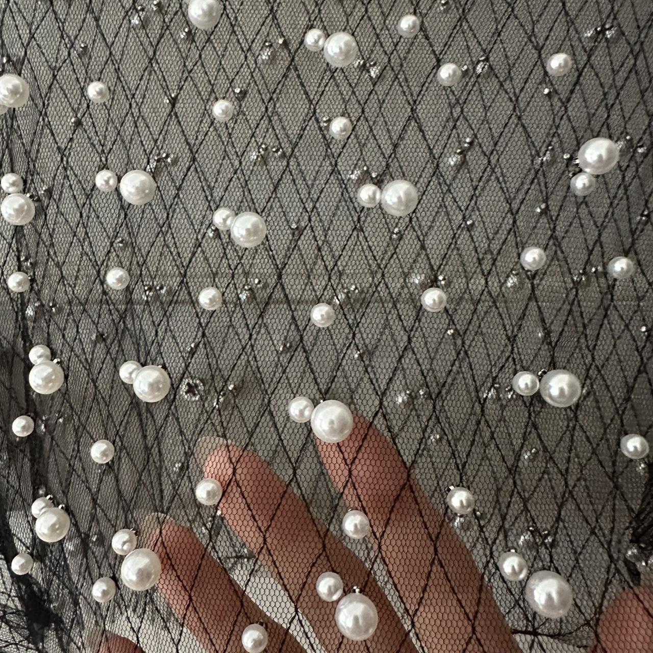 Mesh pearl crop top - Depop