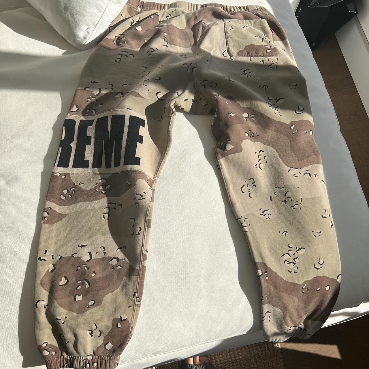 Supreme Camouflage Sweatpants. Size Large - Depop