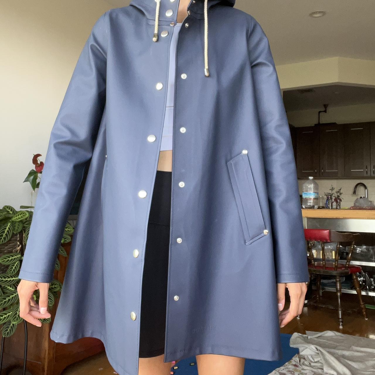 Stutterheim Mosebacke Raincoat in navy Used but in... - Depop