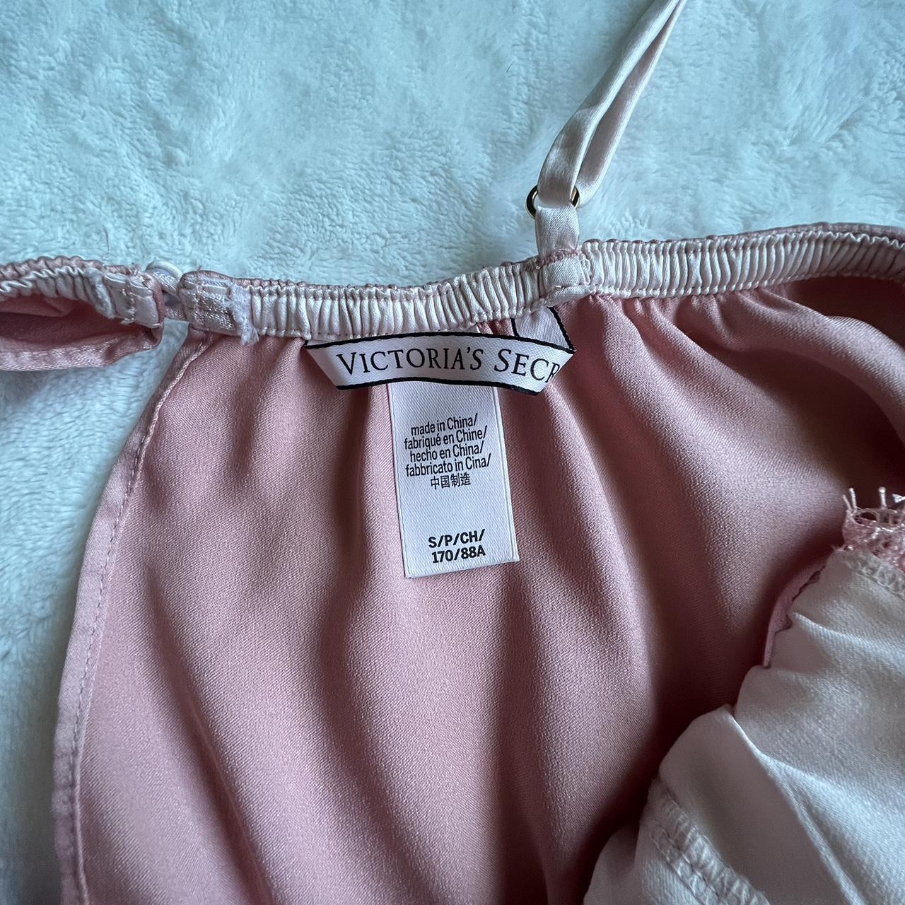 item: pink lacey set from victoria’s secret ... - Depop
