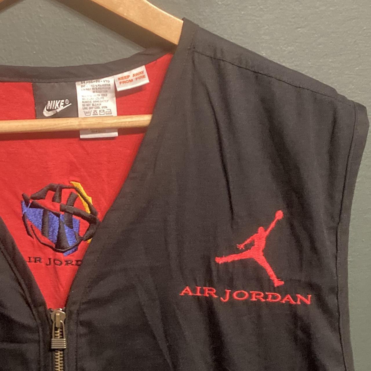 Vintage 90s Nike Jordan Gilet Such a sick vintage... - Depop