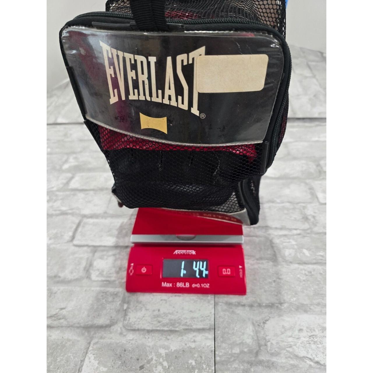 Everlast Red Black Training Mantis Punch Mitts... - Depop