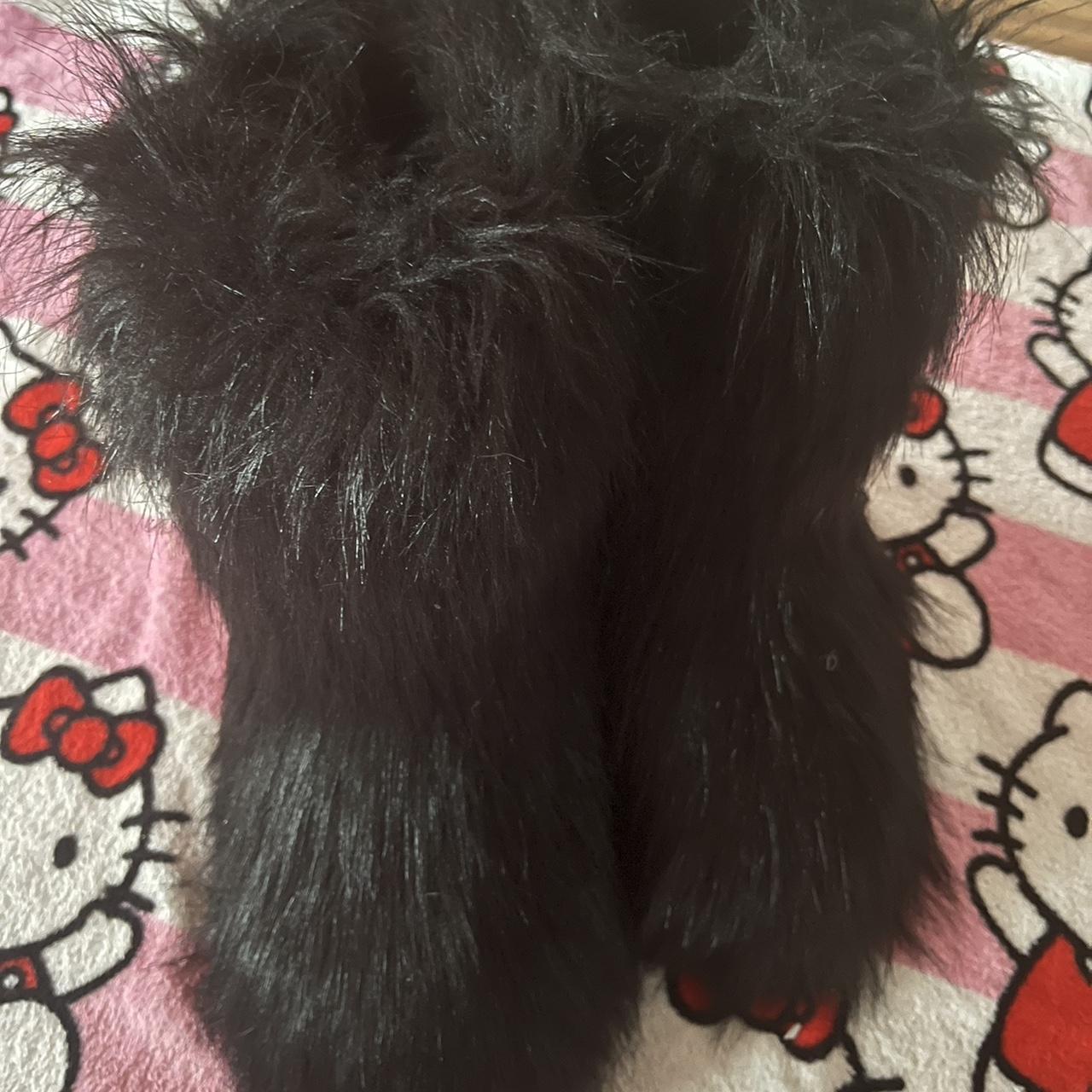Y2K emo 2000s furry boots Super cute black boots... - Depop