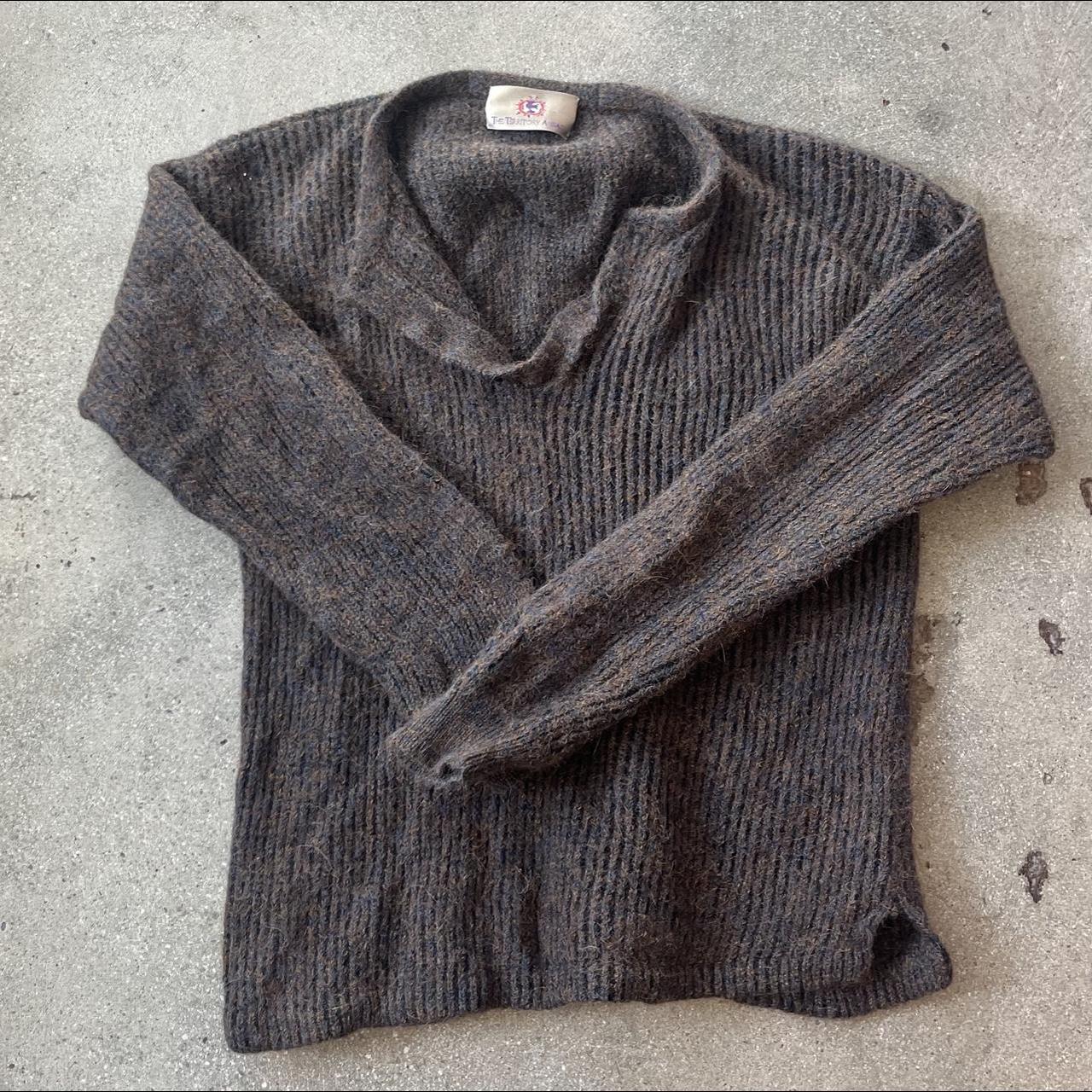 Lil knit sweater size S/M great quality no flaws - Depop