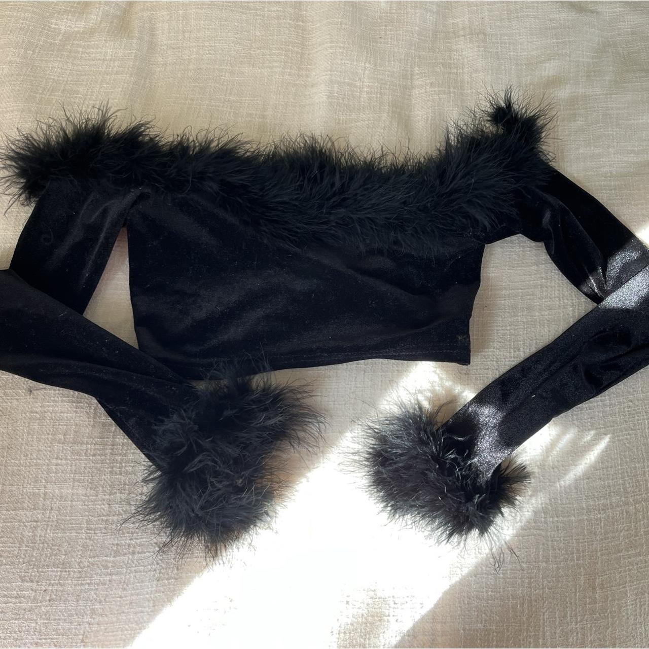 Edikted black fur top XS Worn a few times There is... - Depop
