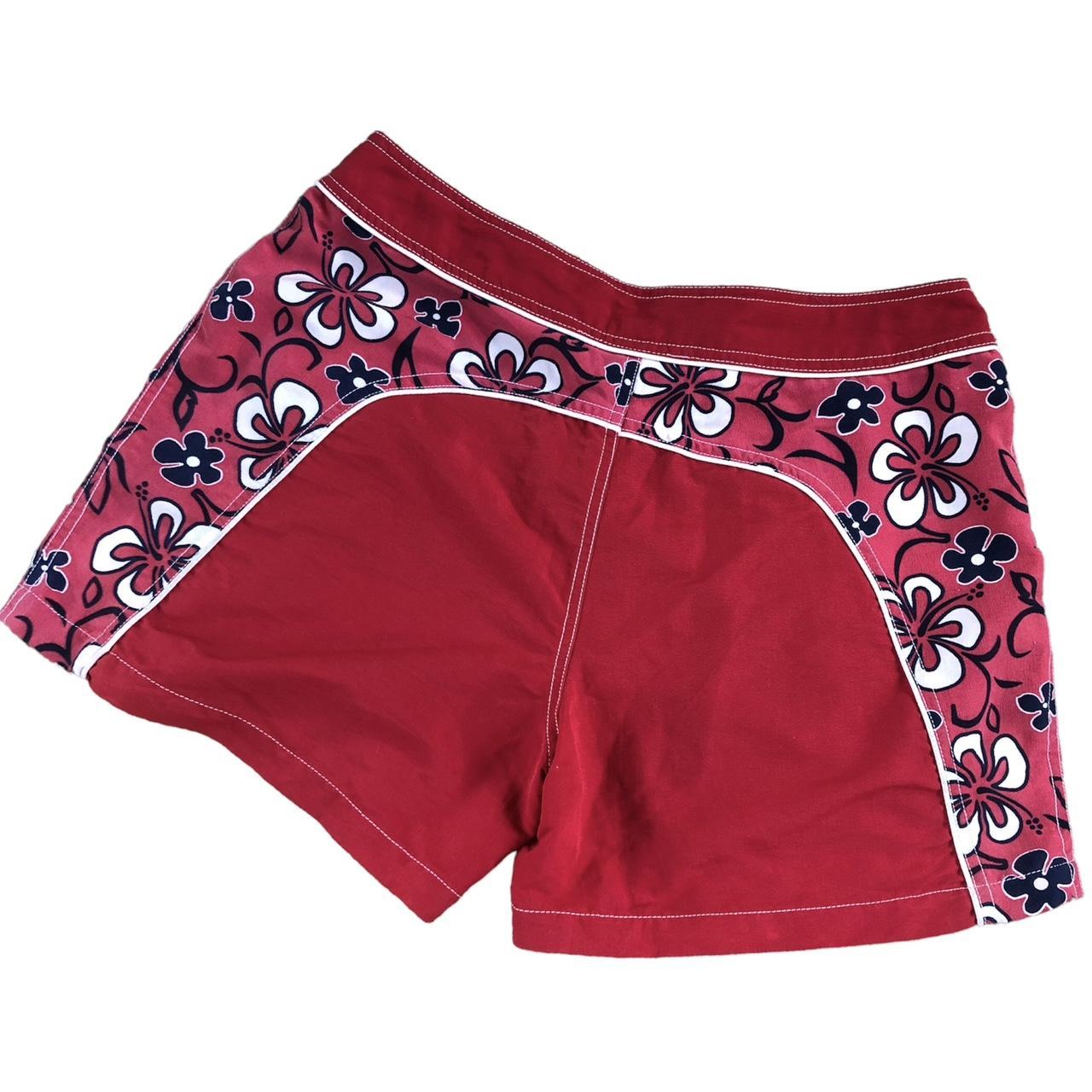Vintage hawaiian surf shorts from the 00s, very... - Depop