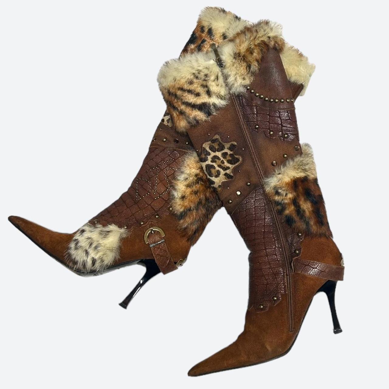 El Dantes rare fur-leather brown cheetah boots. Hand... - Depop