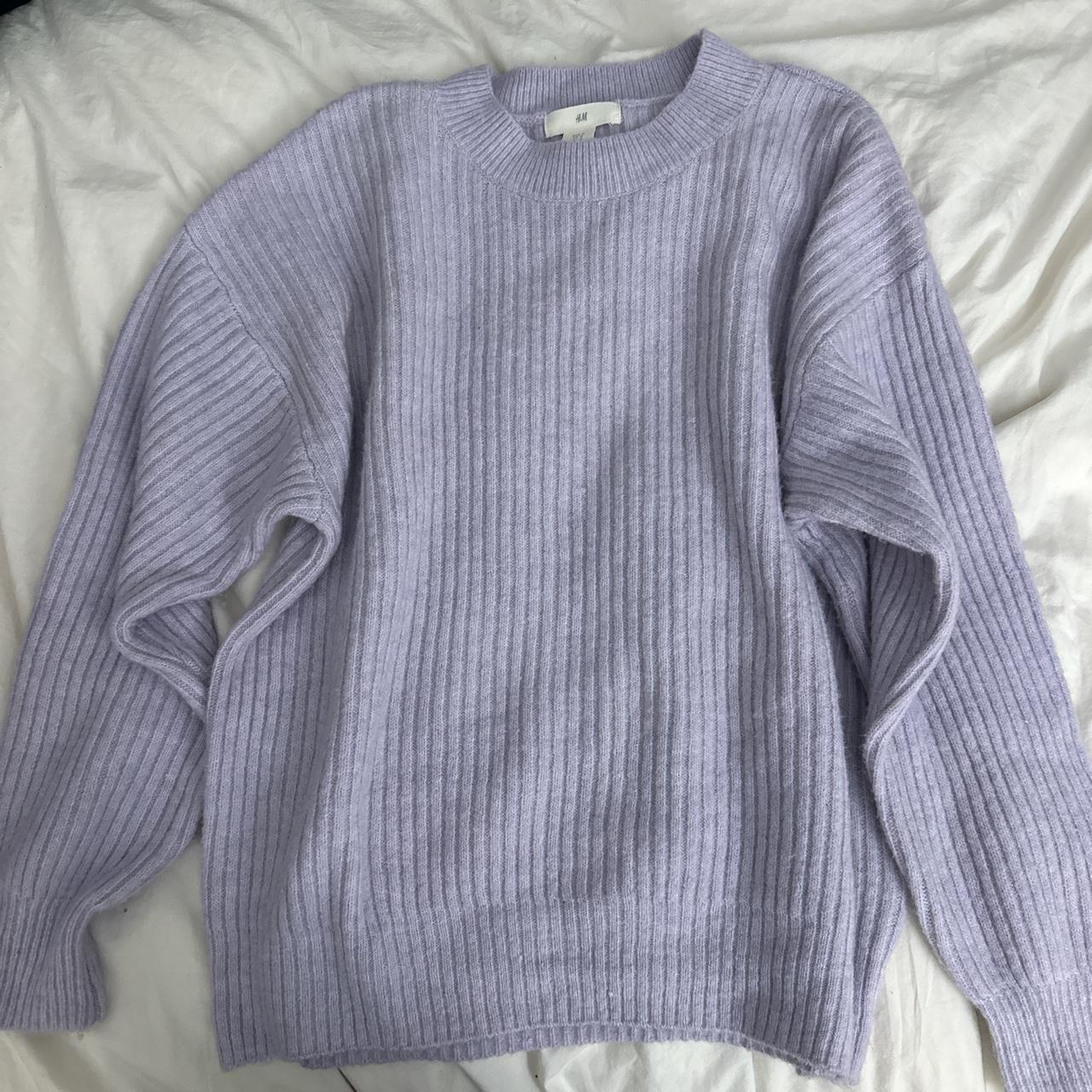 H&M light purple sweater size M Stretchy and... - Depop