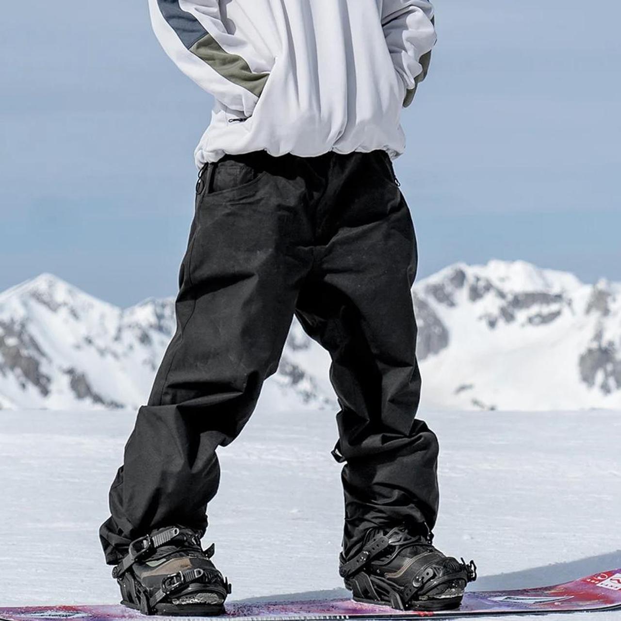 Loose fit 5 pocket Volcom snowboard pants Size:... - Depop