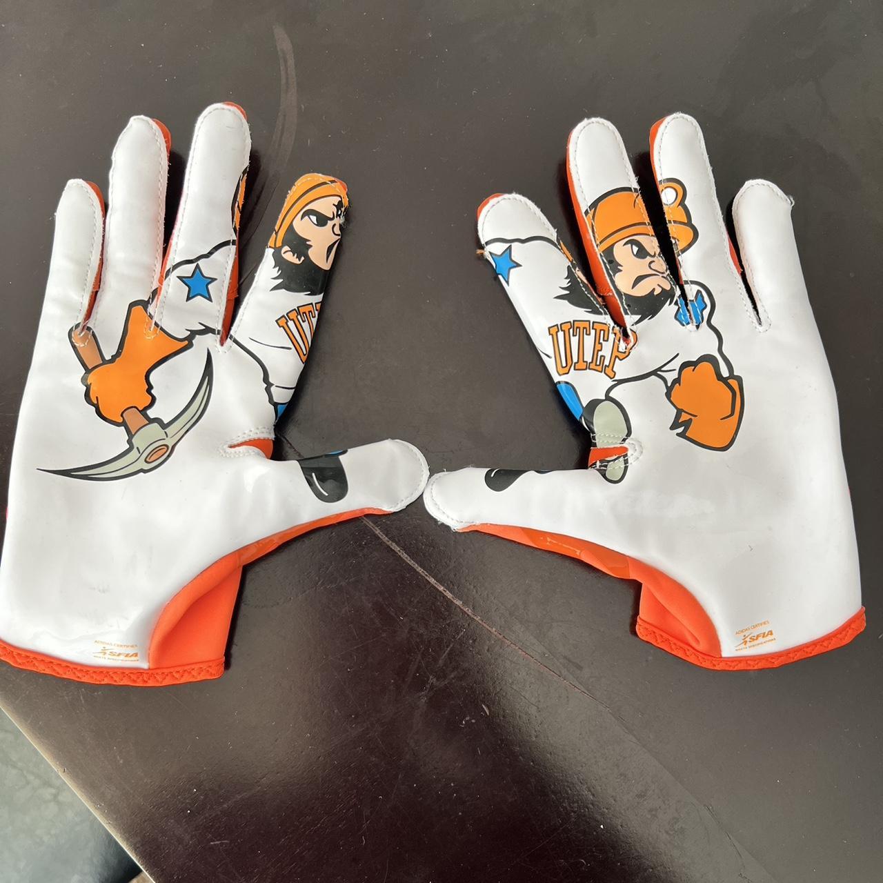 Vintage “Paydirt Pete” UTEP Football Gloves (Player... | Depop