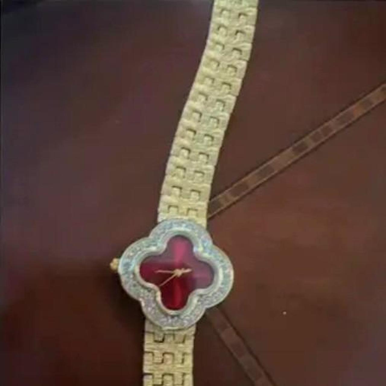 💚NEW Vintage Ladies Four Leaf Clover Watches💚 ONLY... - Depop