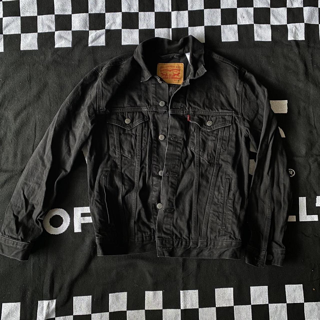 Levis denim jacket black - Depop