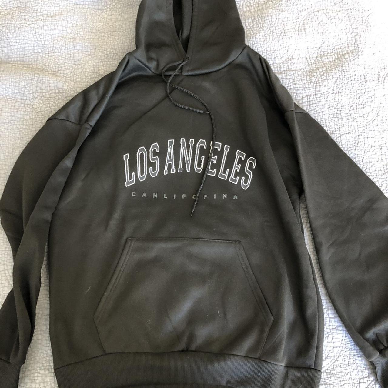 Youth XXL cotton Los Angeles hoodie in black Super... - Depop