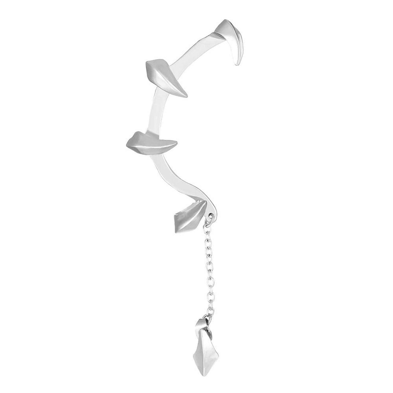 This is a Beautiful Devil Claw Ear Cuff Earring ... - Depop