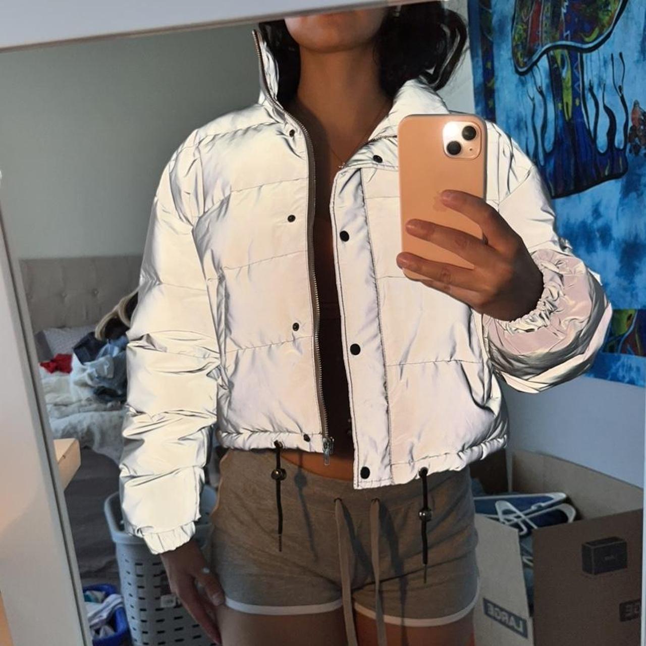 Light up w light puffer Never worn is oversized - Depop