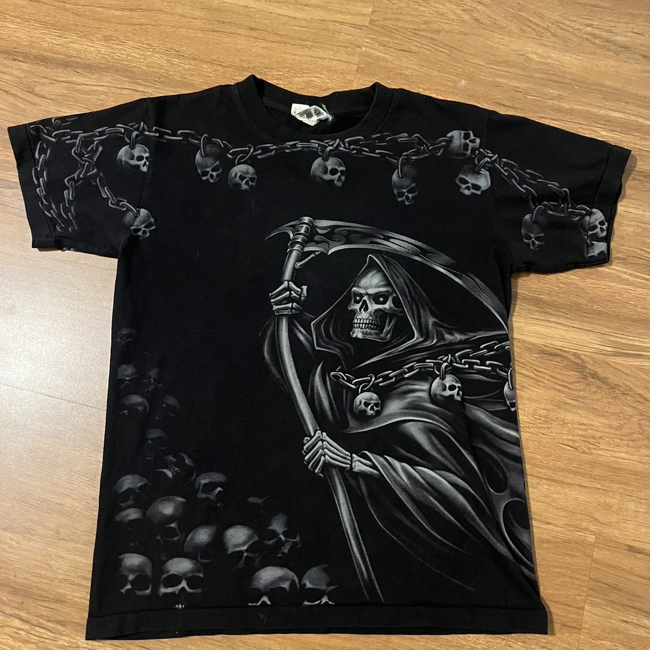 Vintage all over print skull tee Size M Good... - Depop