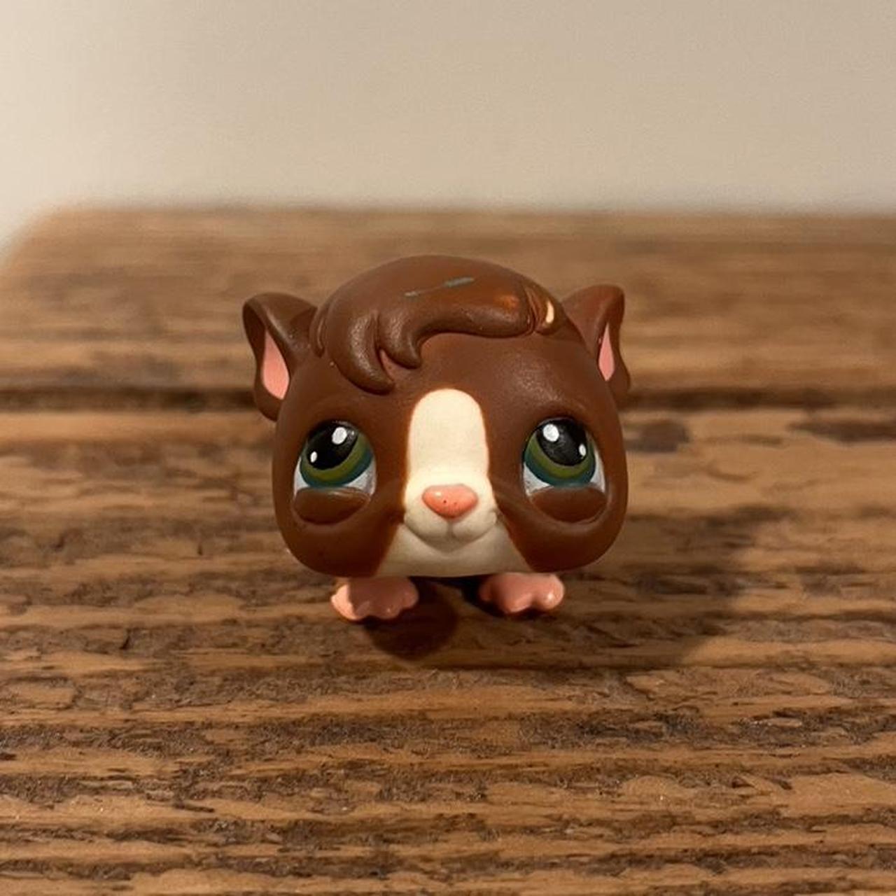 Authentic LPS #4 Guinea Pig Generation 1 pet.... | Depop