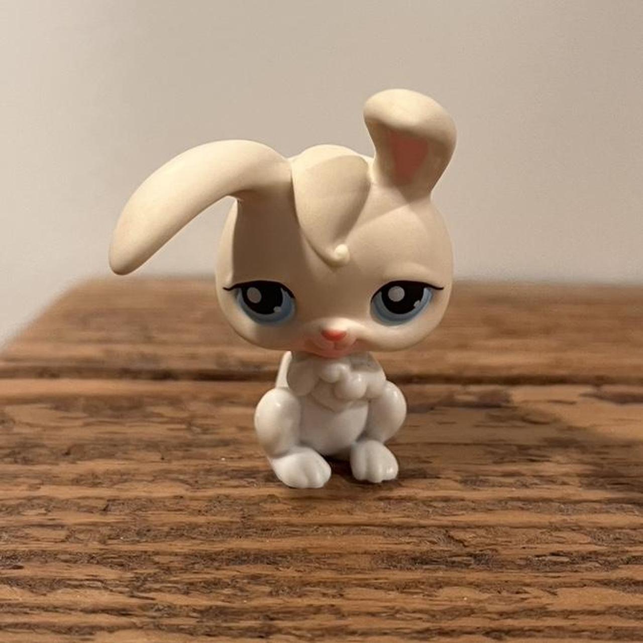 Authentic LPS #49 Rabbit Generation 1 pet.... | Depop